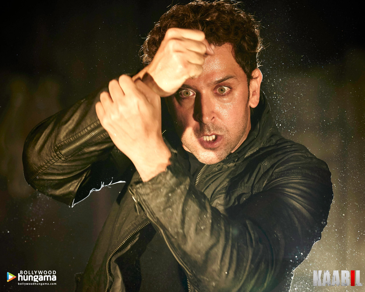 Kaabil 2017 Wallpapers | Kaabil 2017 HD Images | Photos kaabil-1-11 - Bollywood Hungama