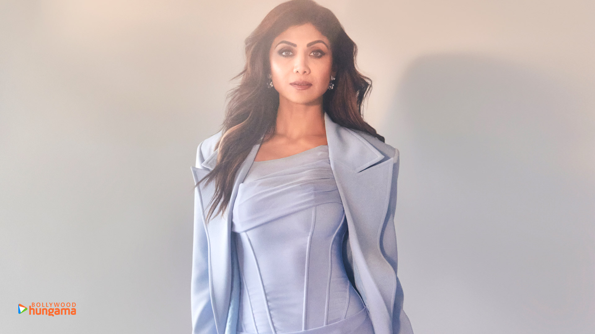 Shilpa Shetty Wallpapers | shilpa-shetty-2-148 - Bollywood Hungama