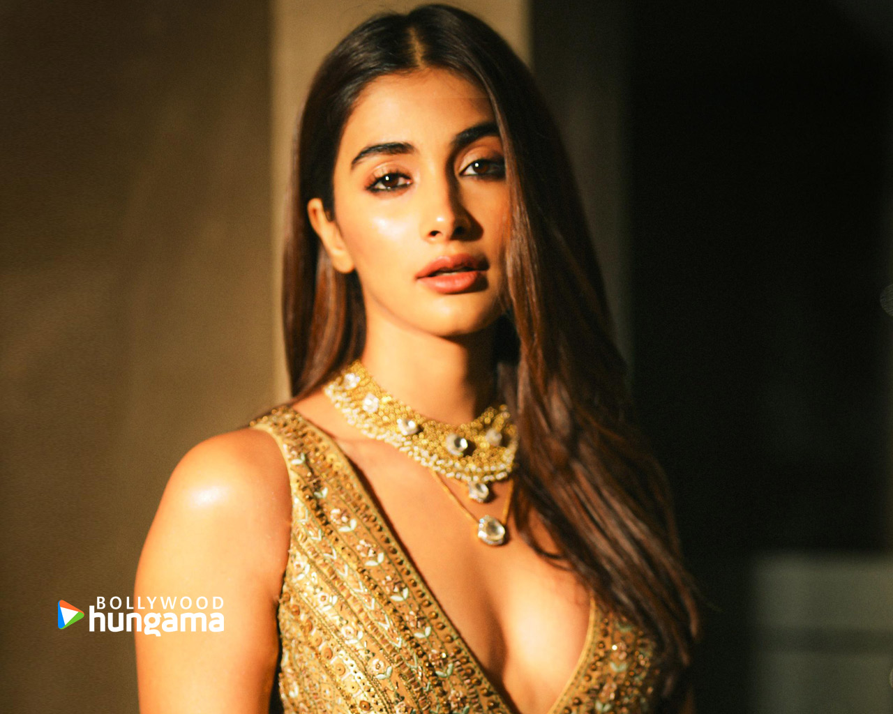 Pooja Hegde Wallpapers | pooja-hegde-13-4 - Bollywood Hungama