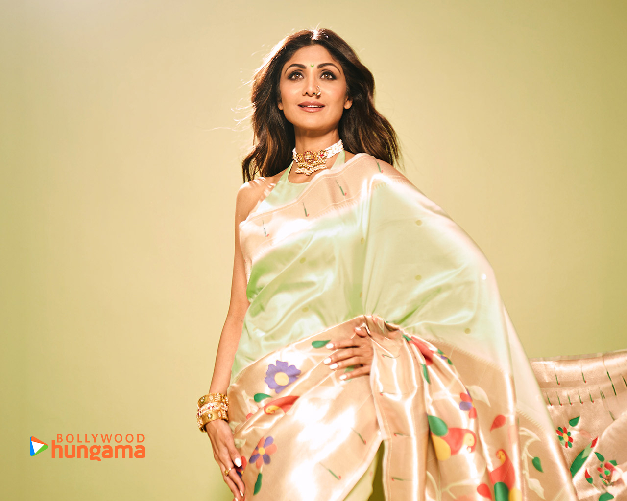 Shilpa Shetty Wallpapers | shilpa-shetty-1-183 - Bollywood Hungama