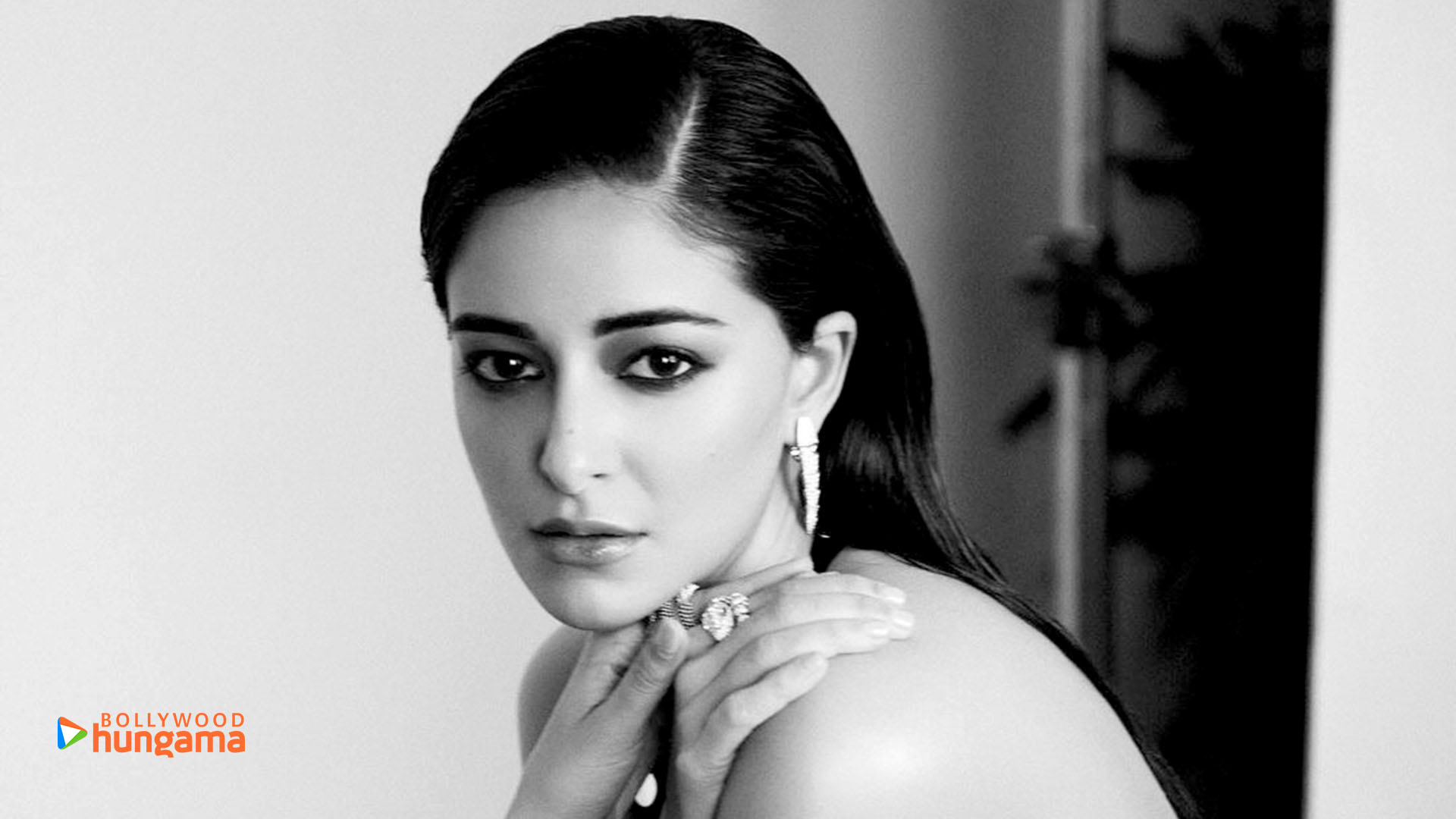 Ananya Panday Wallpapers | ananya-panday-cls-4-6 - Bollywood Hungama Ananya Panday Wallpapers | ananya-panday-cls-4-6 - Bollywood Hungama