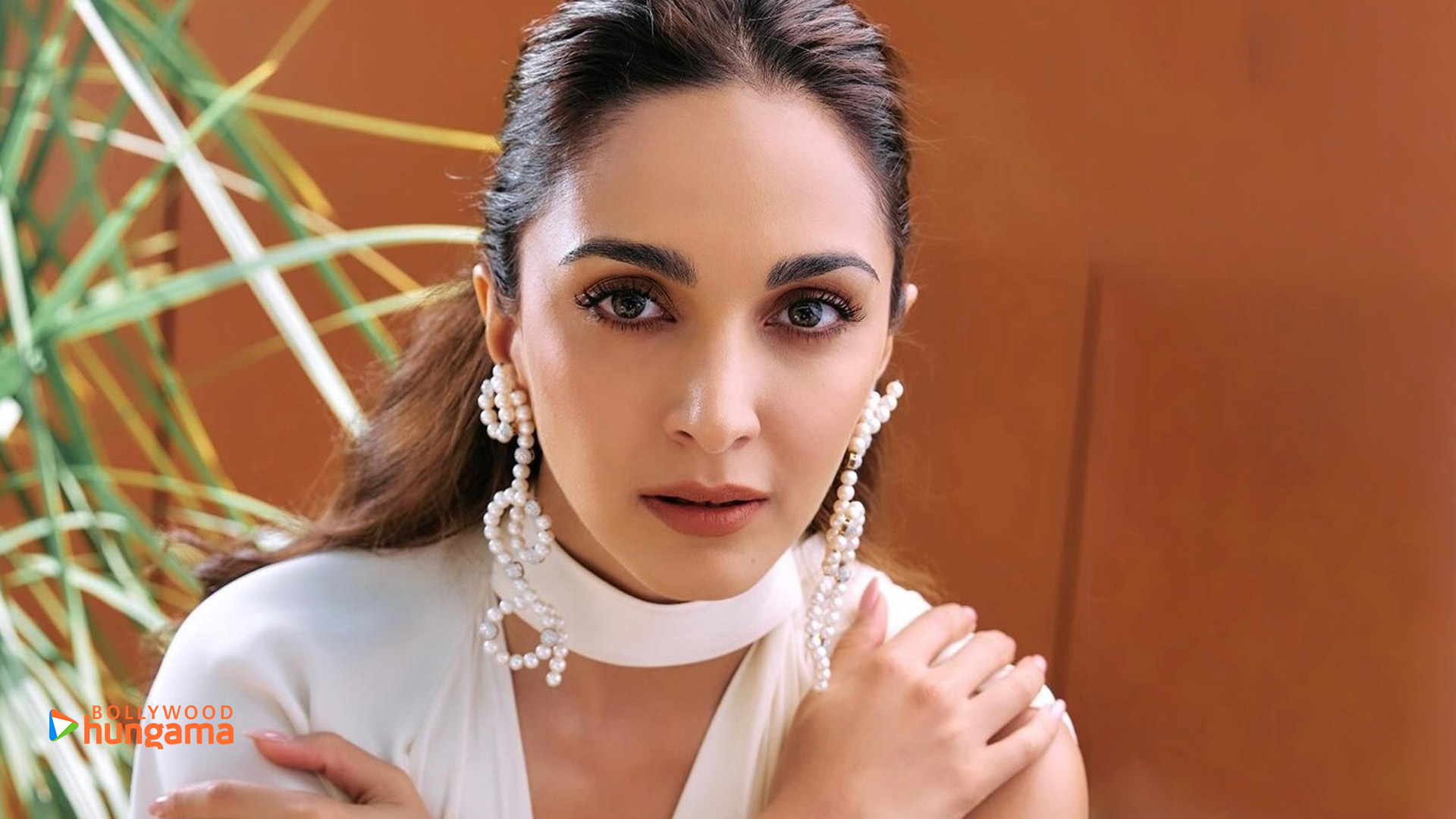 Kiara Advani Wallpapers | kiara-advani-1-181 - Bollywood Hungama