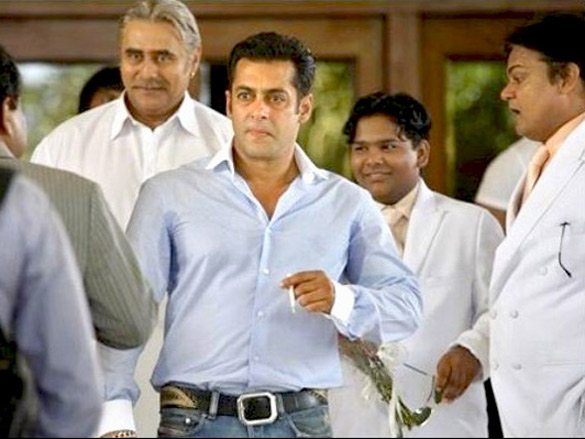 Puneet Issar Salman Khan