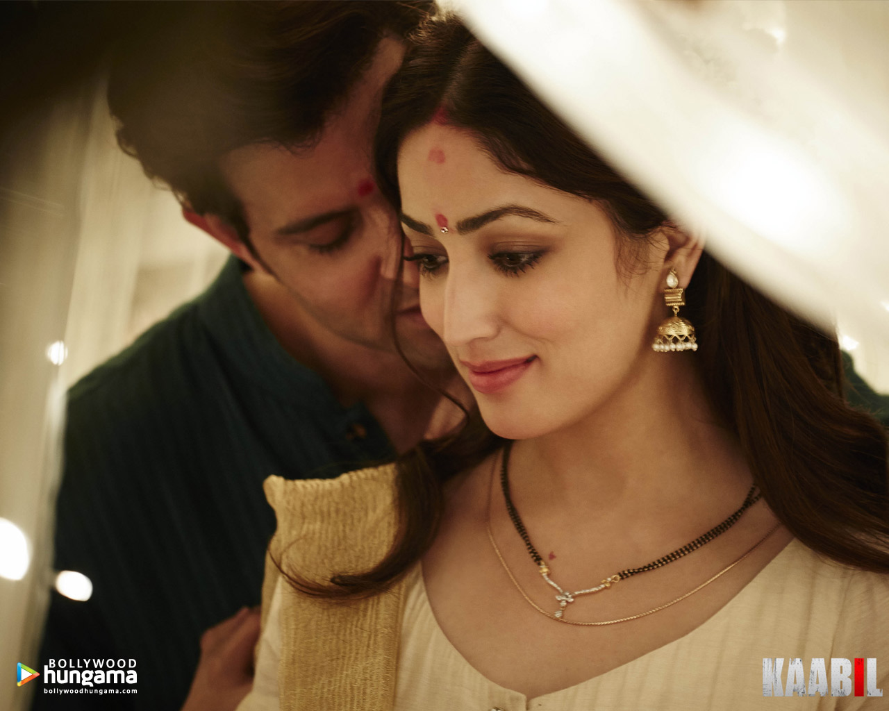 Kaabil 2017 Wallpapers | Kaabil 2017 HD Images | Photos kaabil-3-7 ...