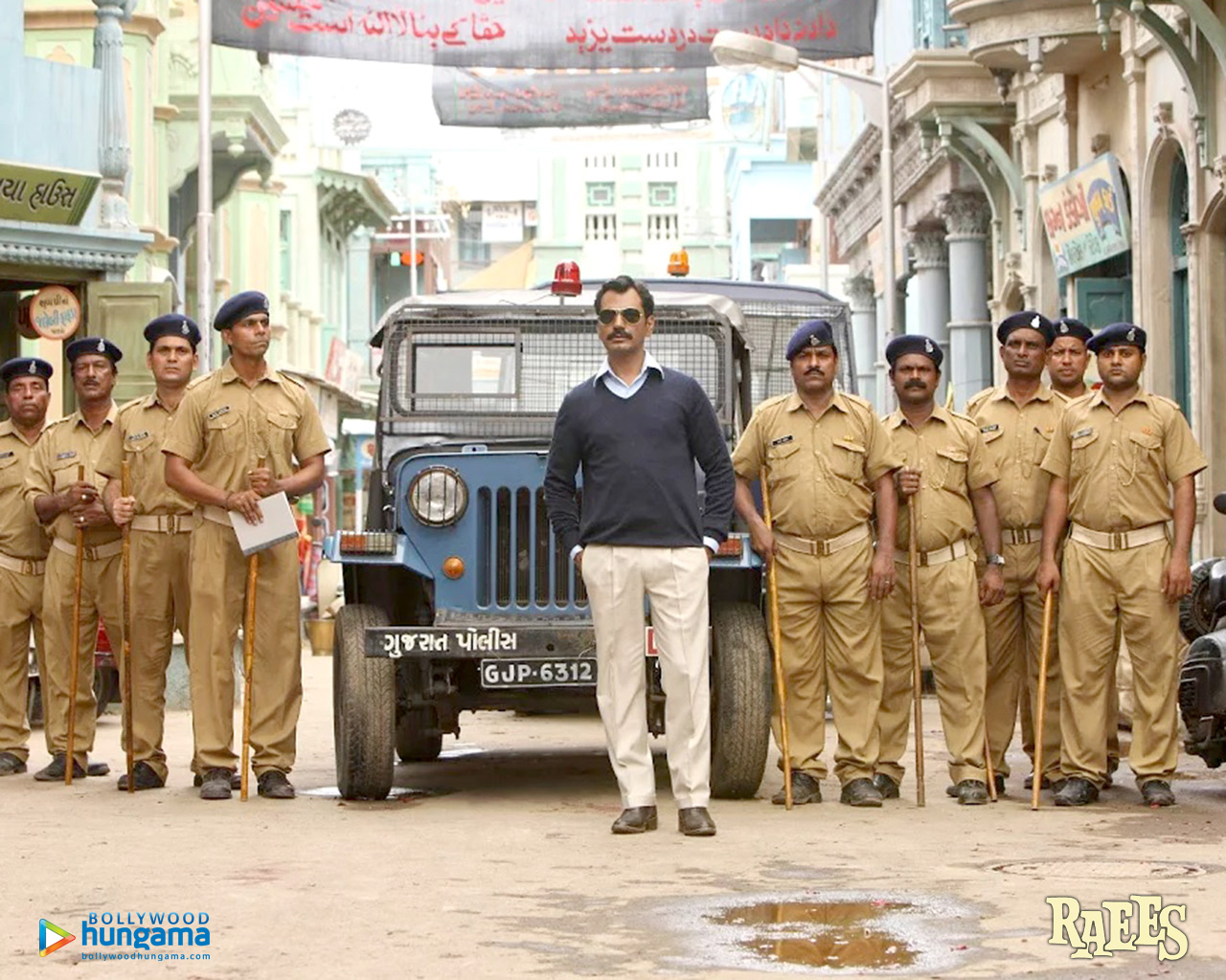 Raees 2017 Wallpapers | Raees 2017 HD Images | Photos raees1-11 ...