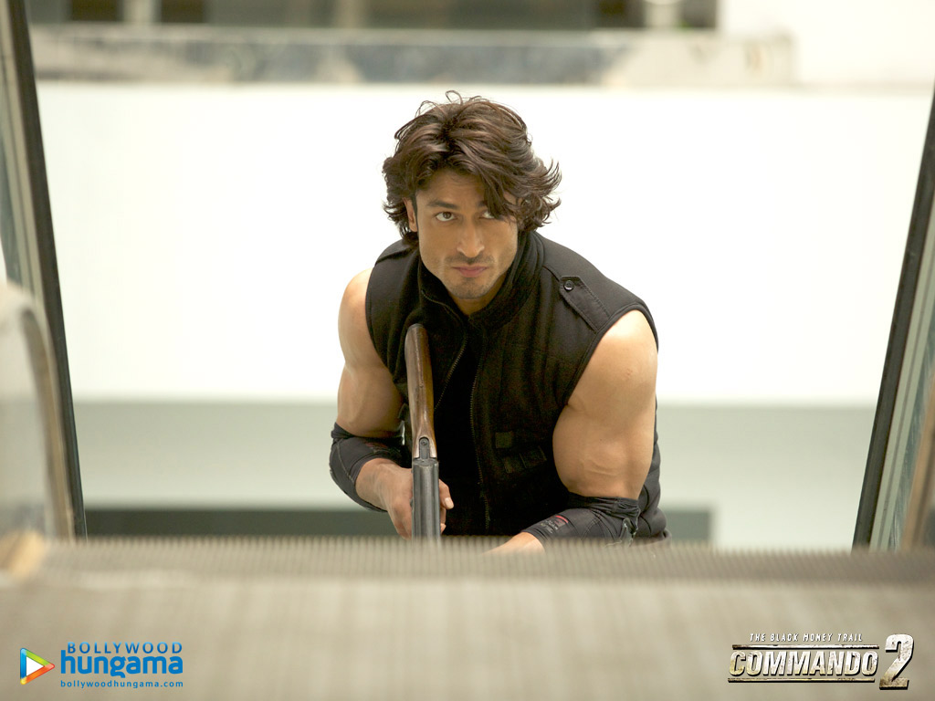 Commando 2 2017 Wallpapers | Commando 2 2017 HD Images | Photos ...