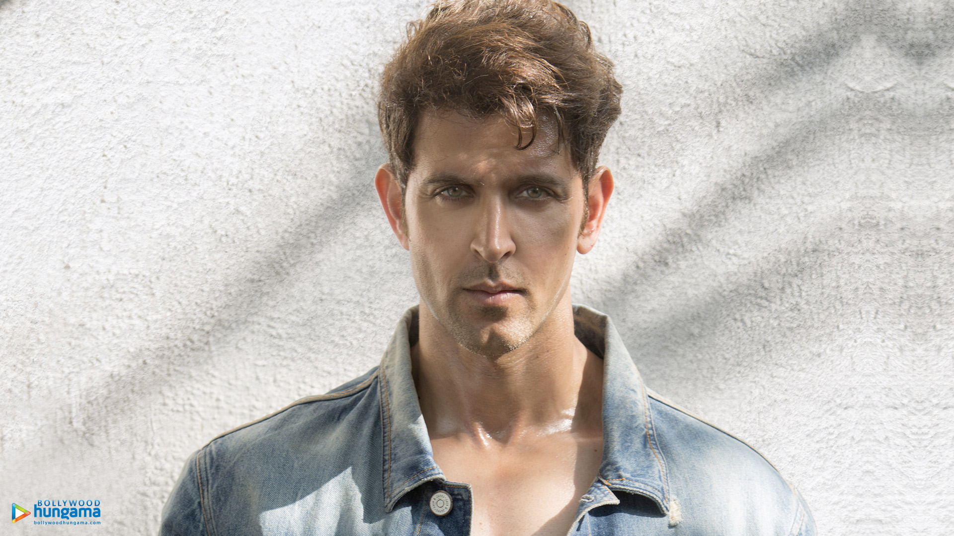 Hrithik Roshan Wallpapers | hrithik-roshan-386 - Bollywood Hungama