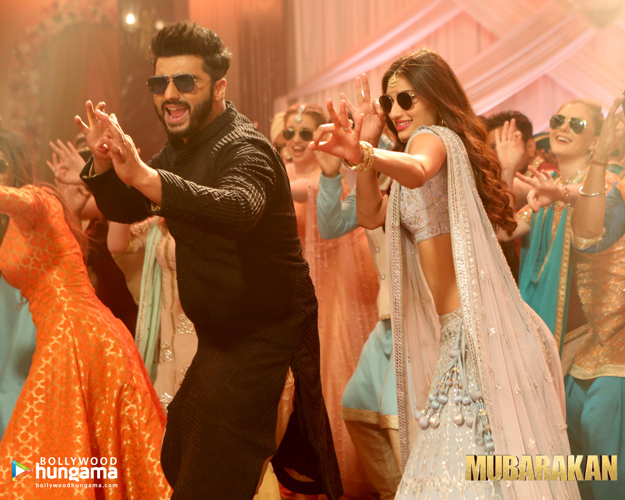 Mubarakan 2017 Wallpapers | Mubarakan 2017 HD Images | Photos mubarakan ...