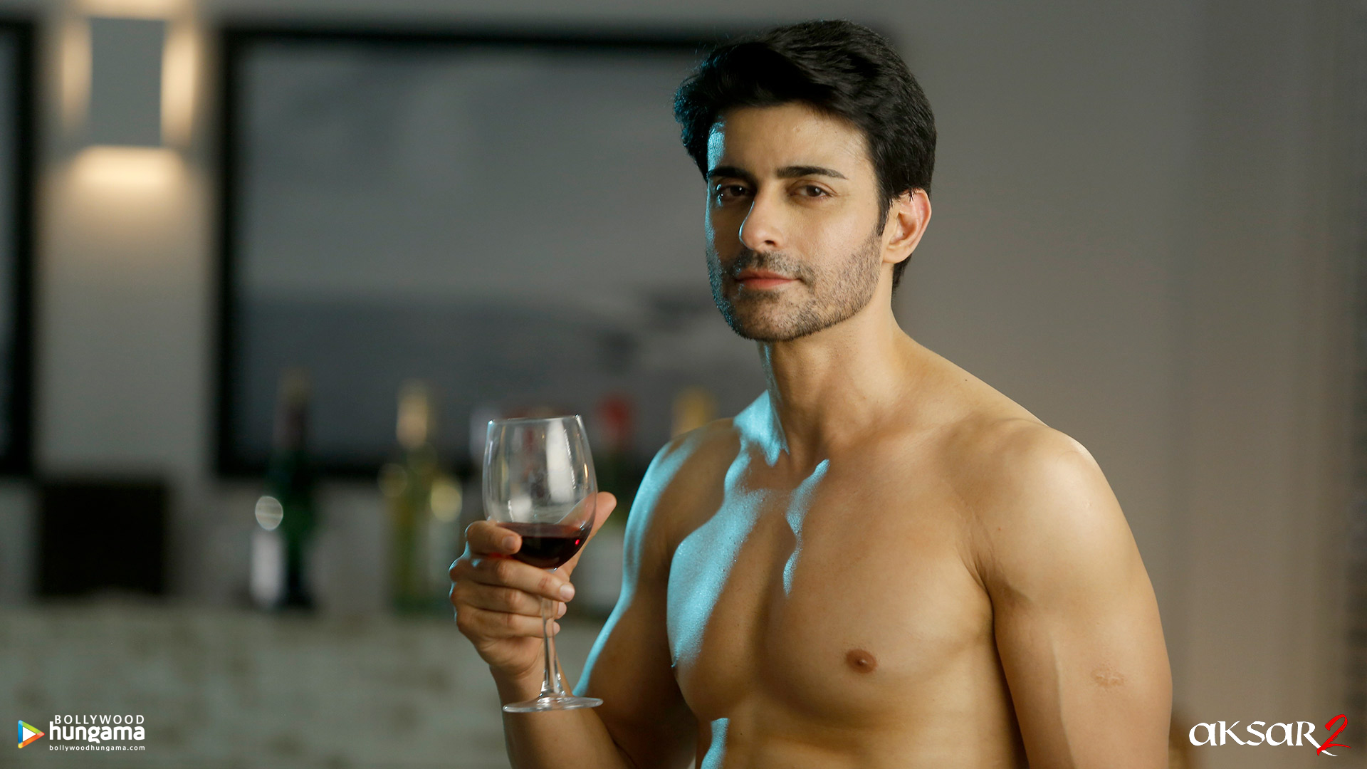 Aksar 2 2017 Wallpapers | Aksar 2 2017 HD Images | Photos aksar-2-3-2 ...