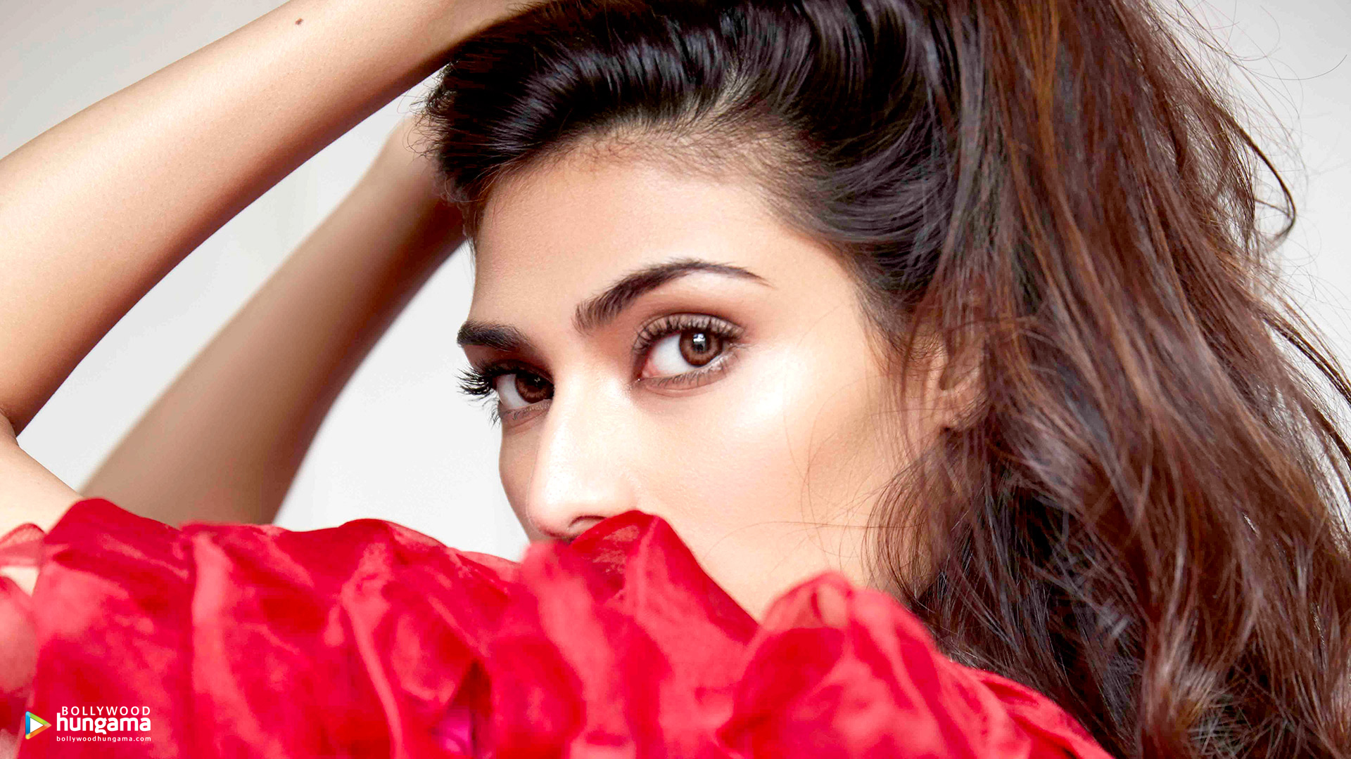 Athiya Shetty Wallpapers | athiya-shetty-4-3 - Bollywood Hungama