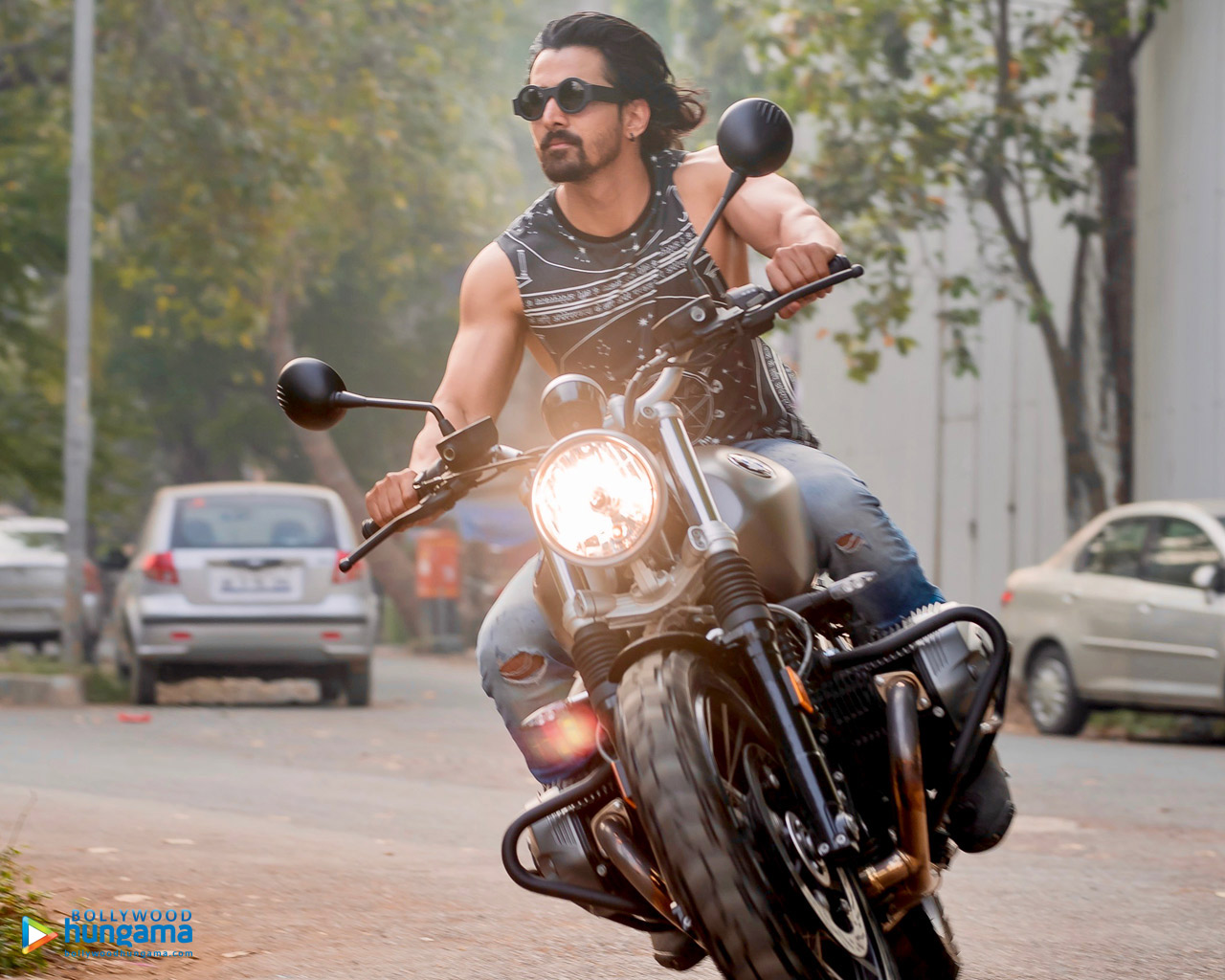 Harshvardhan Rane Wallpapers | harshvardhan-rane-1-4 - Bollywood Hungama