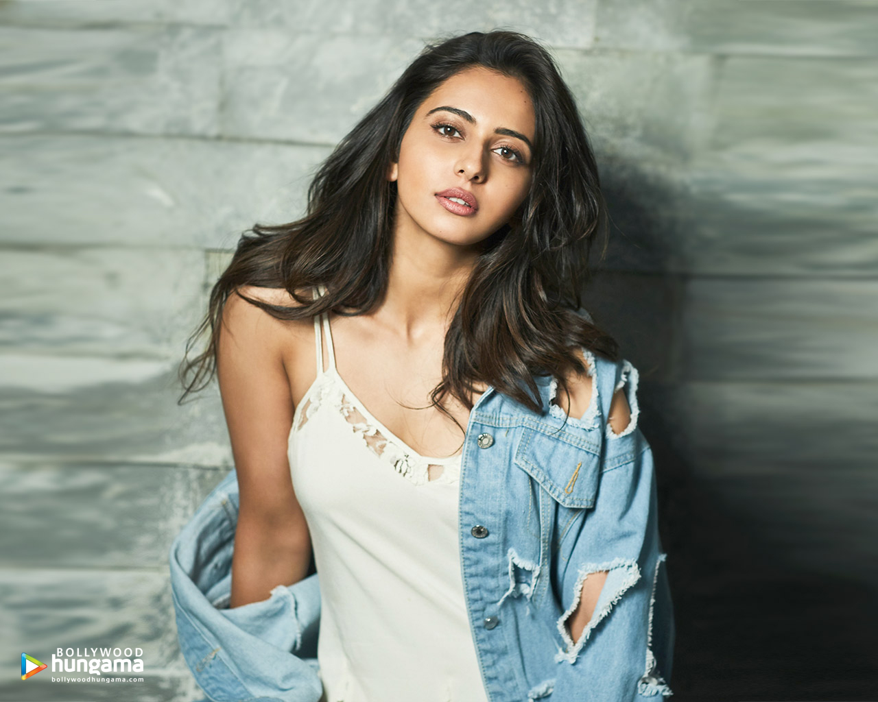 Rakul Preet Wallpapers | rakul-preet-0023-2 - Bollywood Hungama