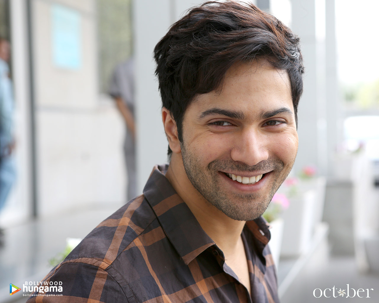 October 2018 Wallpapers | October 2018 HD Images | Photos banita-sandhu ...