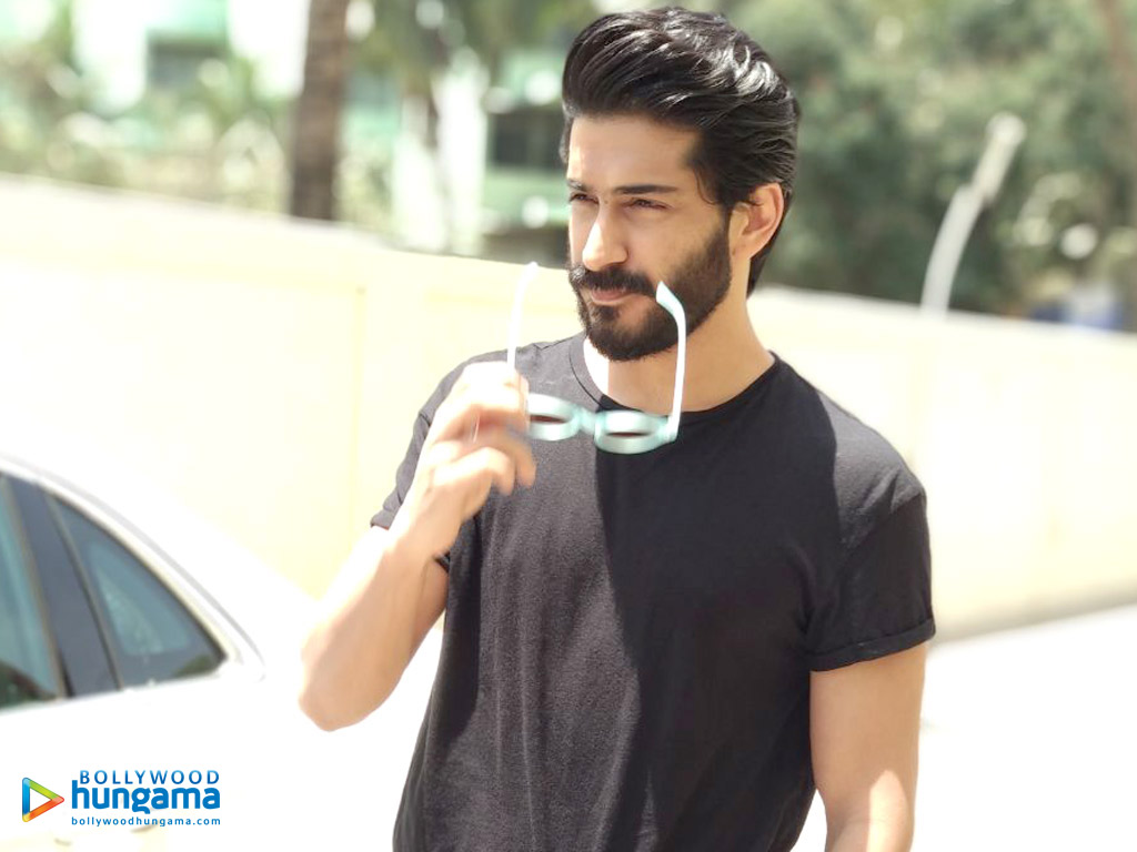 Harshvardhan Kapoor Wallpapers | harshvardhan-kapoor-005 - Bollywood ...
