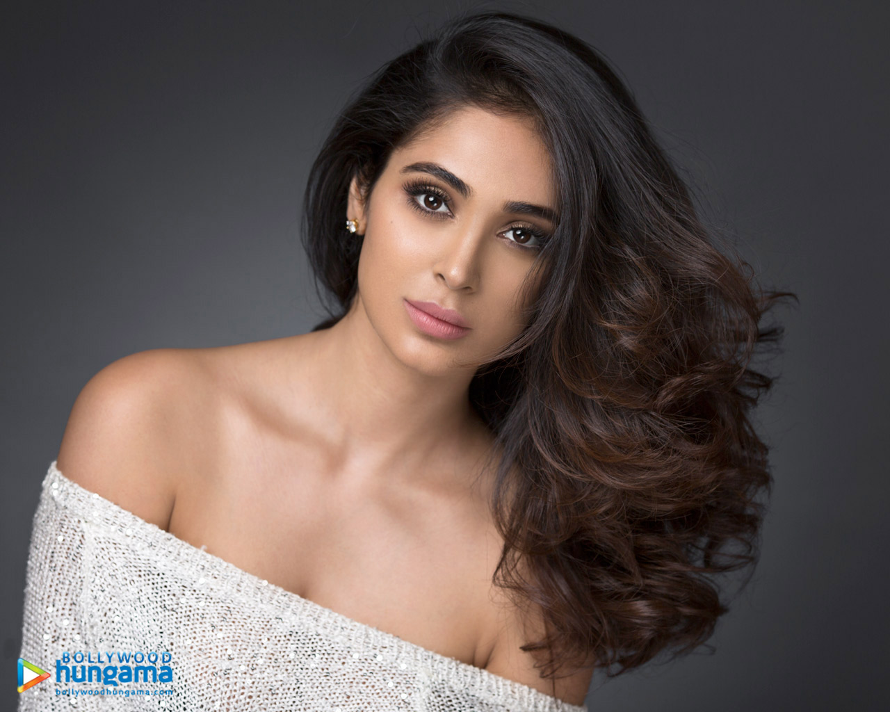 Alankrita Sahai Wallpapers | alankrita-sahai-001 - Bollywood Hungama