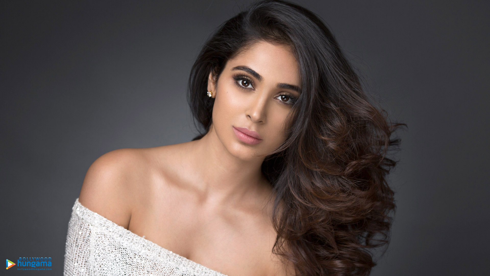 Alankrita Sahai Wallpapers | alankrita-sahai-001 - Bollywood Hungama