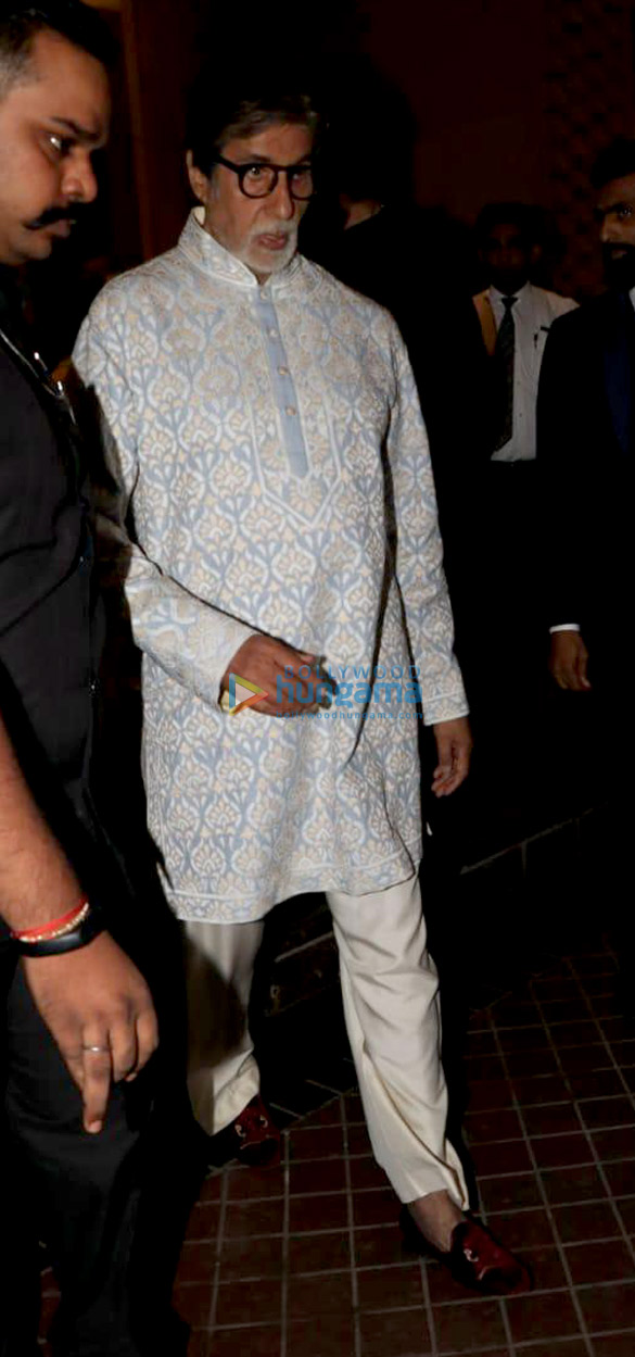 Bachchan family snapped during Aaradhya Bachchan's birthday dinner