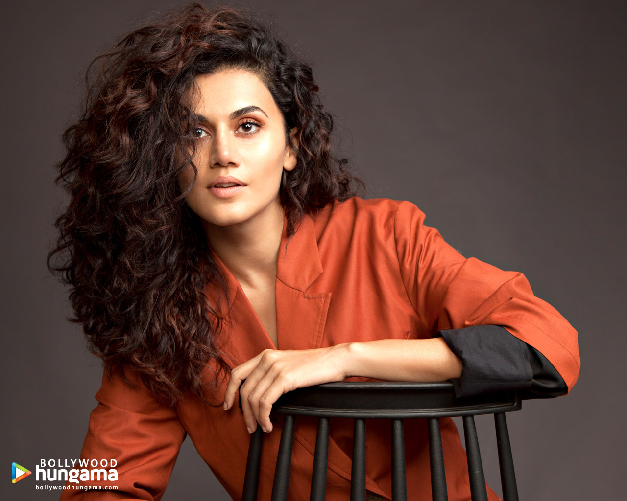 Taapsee Pannu Wallpapers | taapsee-pannu-25 - Bollywood Hungama