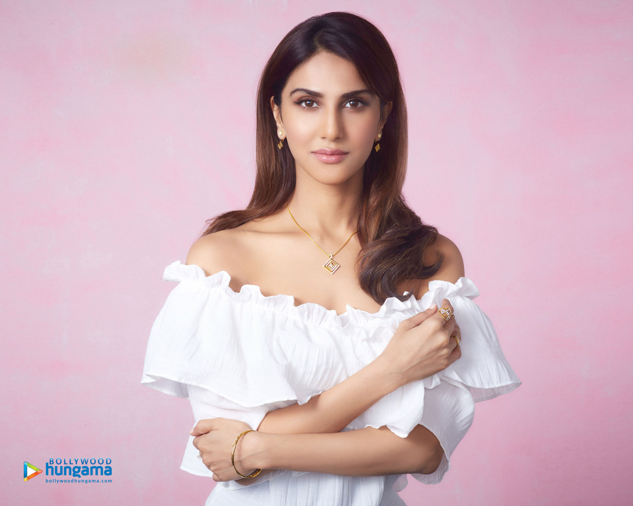 Vaani Kapoor Wallpapers | vaani-kapoor-46 - Bollywood Hungama
