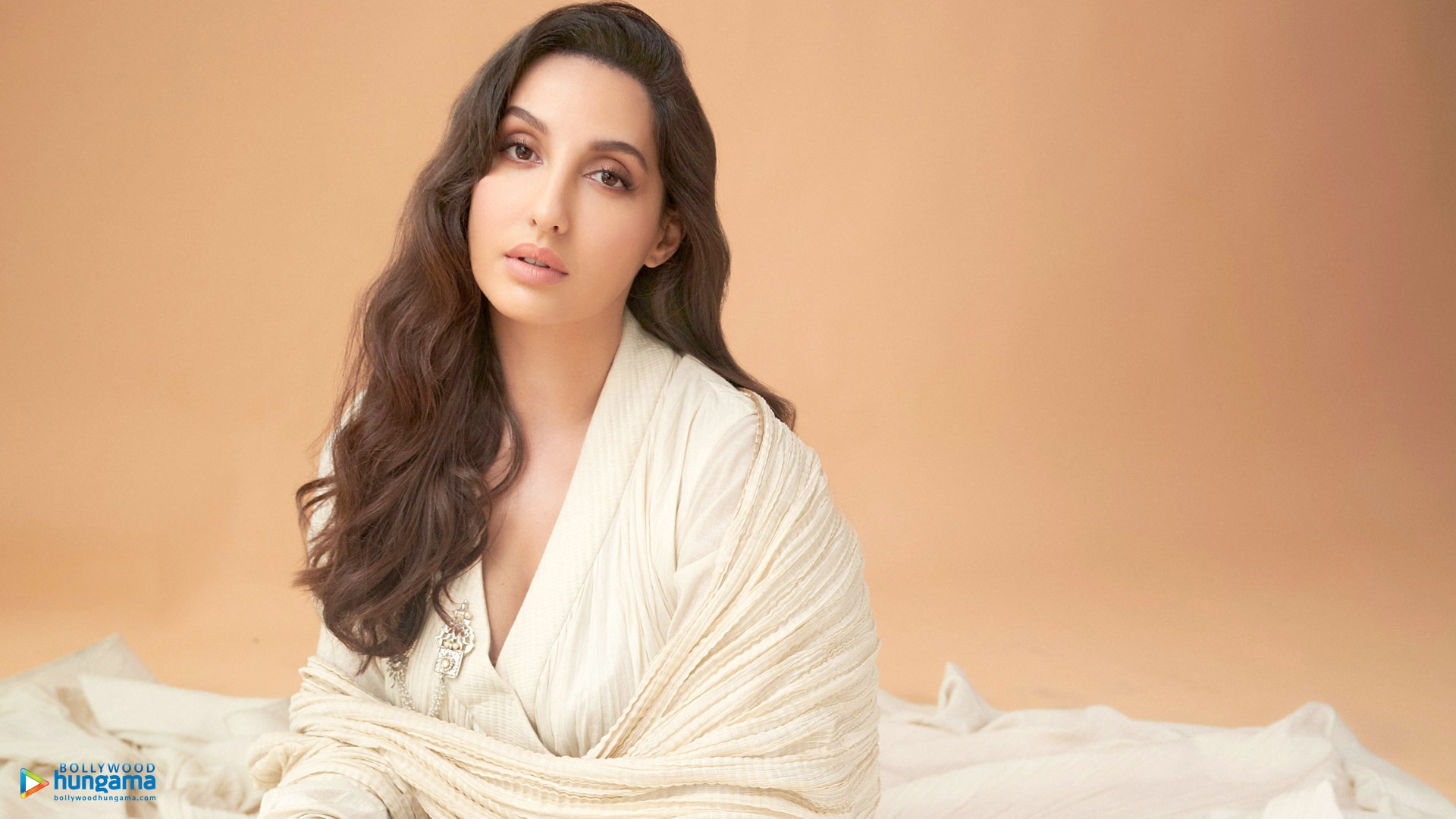 Nora Fatehi Wallpapers | nora-fatehi-4-47 - Bollywood Hungama