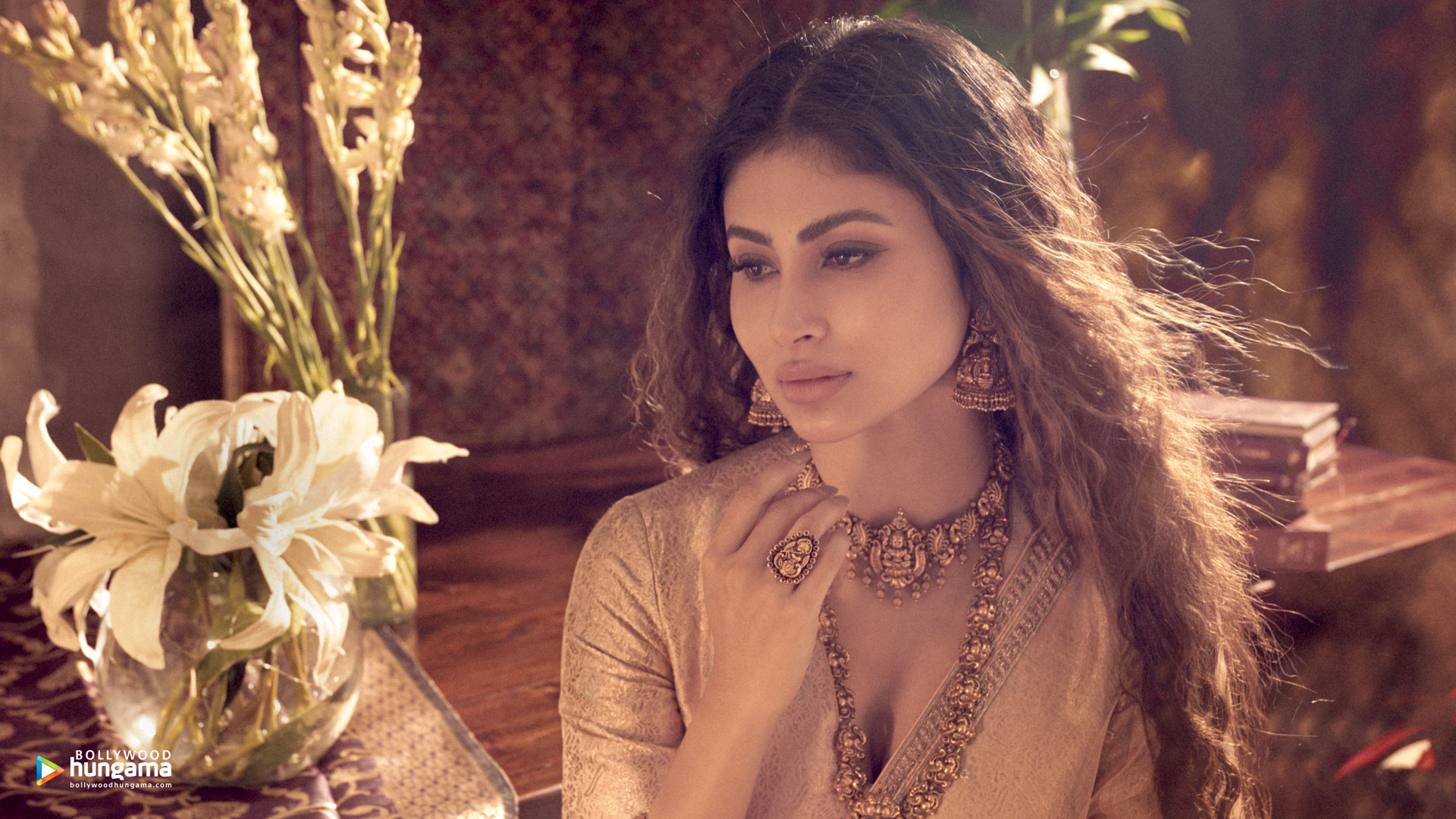 Wallpapers | - Bollywood Hungama