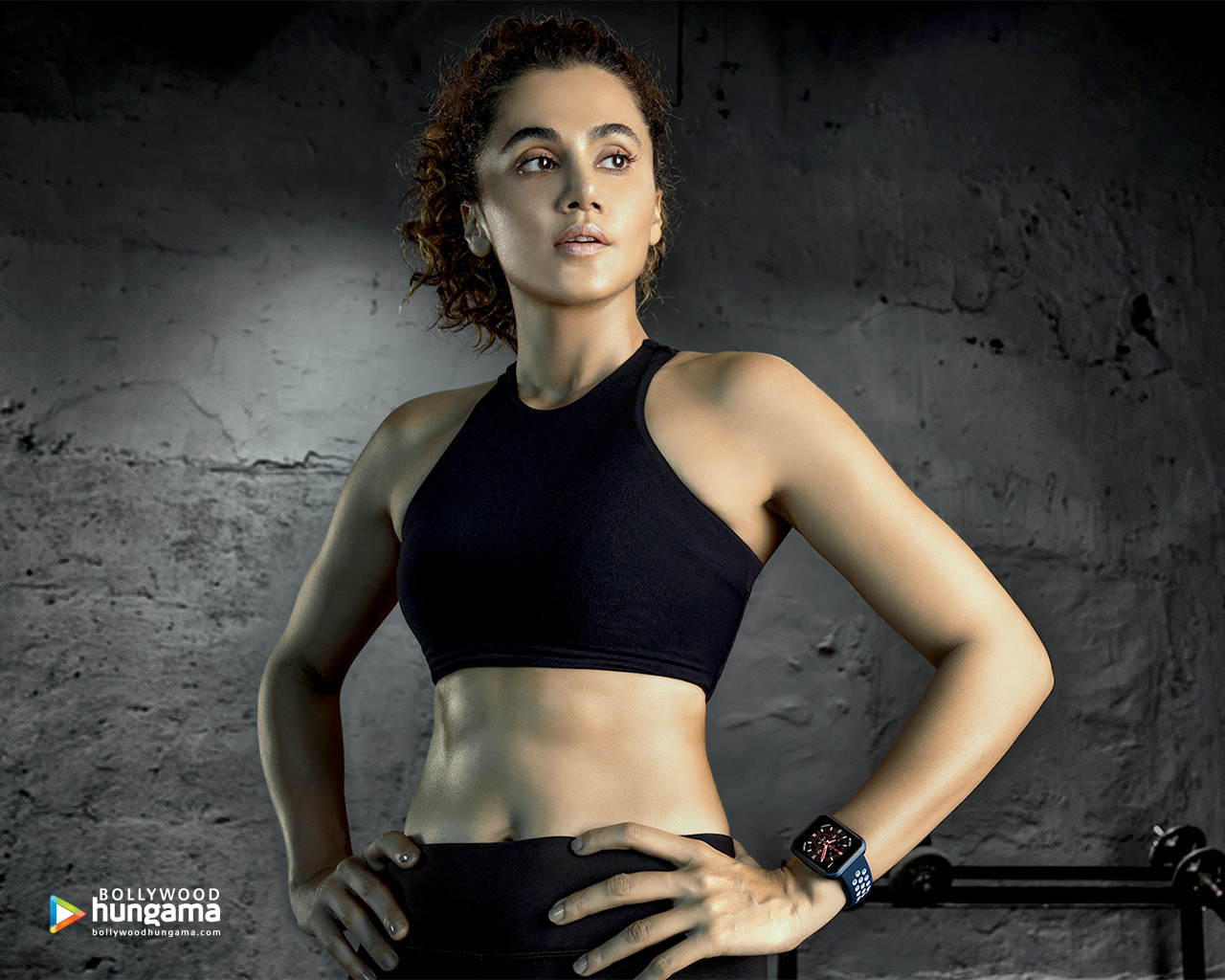 Taapsee Pannu Wallpapers | taapsee-pannu-6387-3 - Bollywood Hungama
