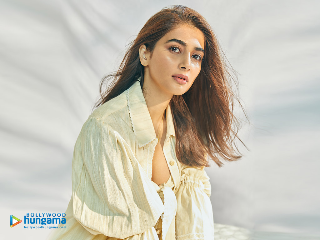 Pooja Hegde Wallpapers | pooja-hegde-456-1 - Bollywood Hungama