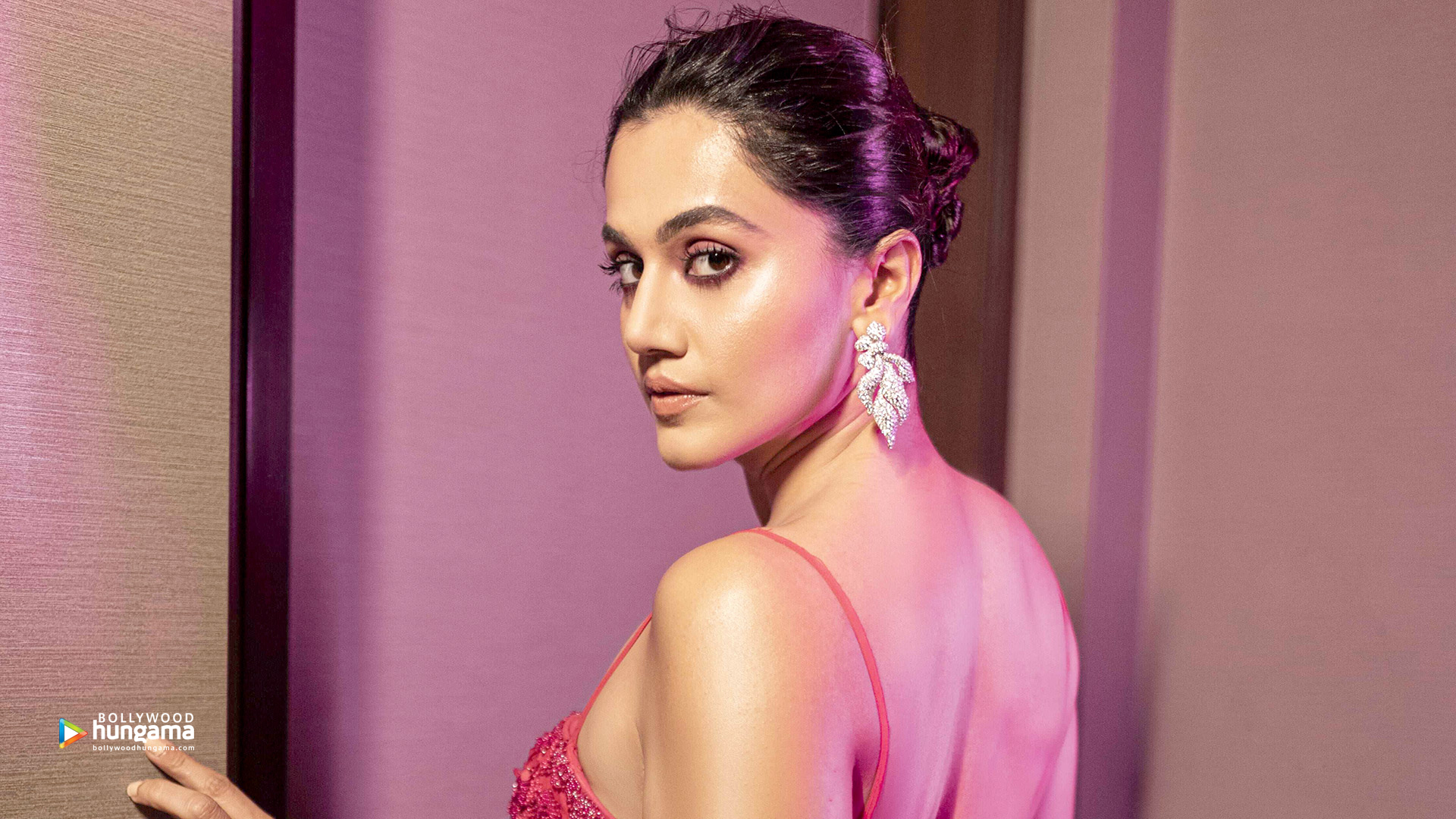 Taapsee Pannu Bikini In Shadow