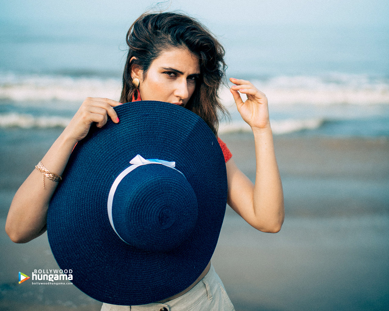 Fatima Sana Shaikh Wallpapers | fatima-sana-shaikh-1-25 - Bollywood Hungama