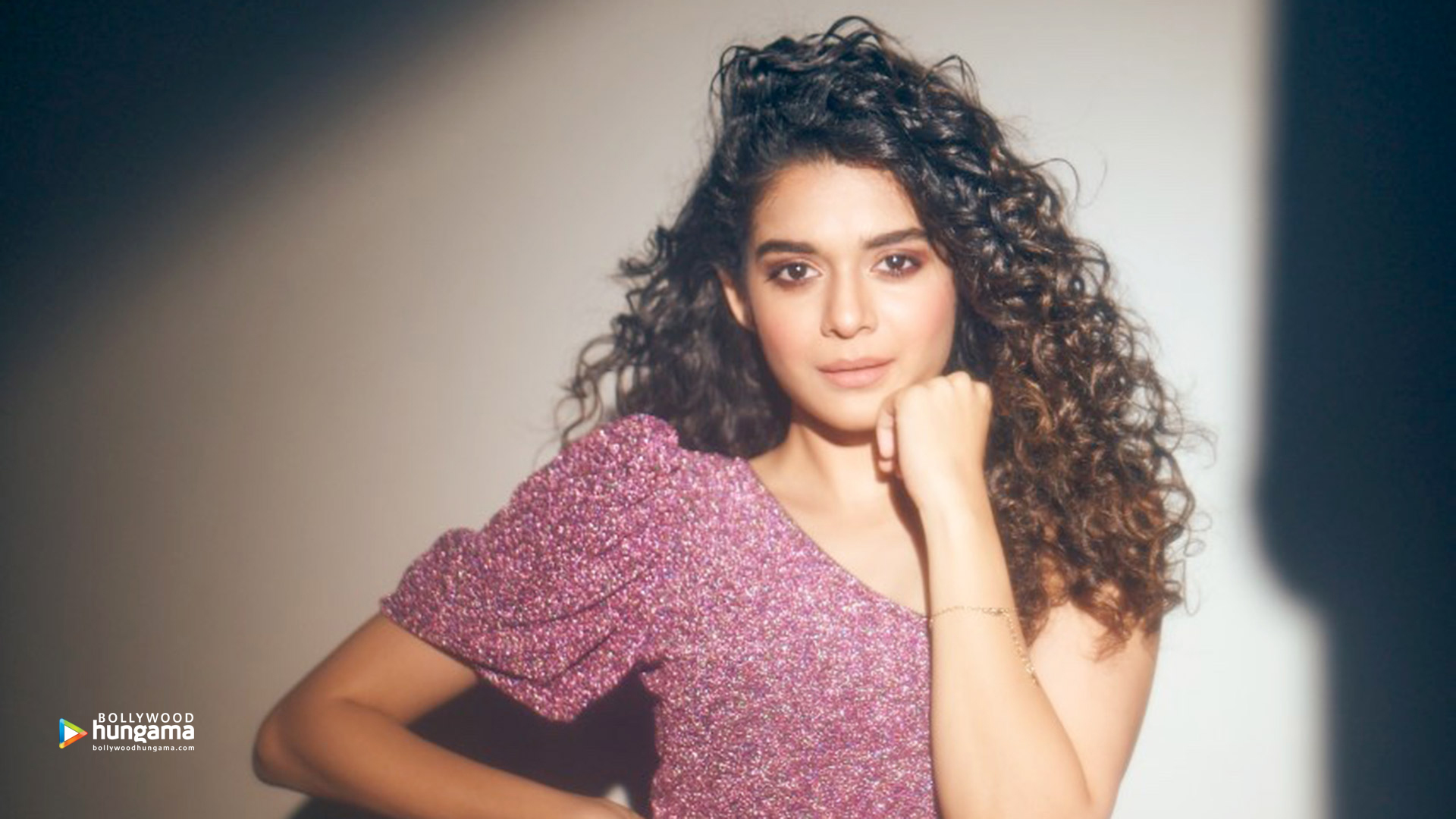 Mithila Palkar Wallpapers | mithila-palkar-99-3 - Bollywood Hungama