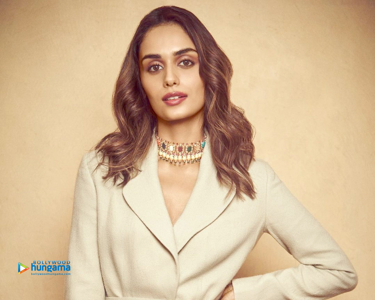 Manushi Chhillar Wallpapers | manushi-chhillar-2-43 - Bollywood Hungama