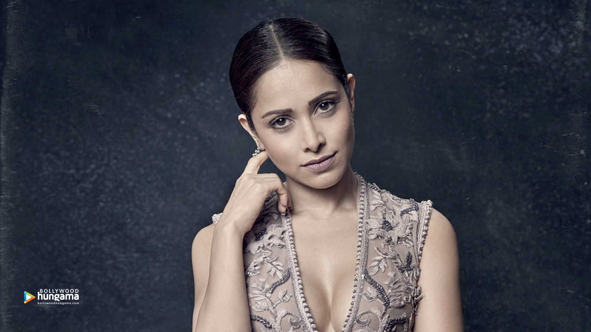 Nushrratt Bharuccha Wallpapers | nushrratt-bharuccha-14 - Bollywood Hungama