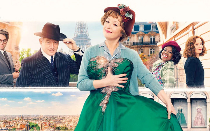 Mrs. Harris Goes to Paris (English) Cast List | Mrs. Harris Goes to ...