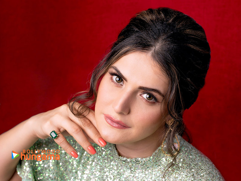 Zareen Khan Wallpapers | zareen-khan-2-34 - Bollywood Hungama