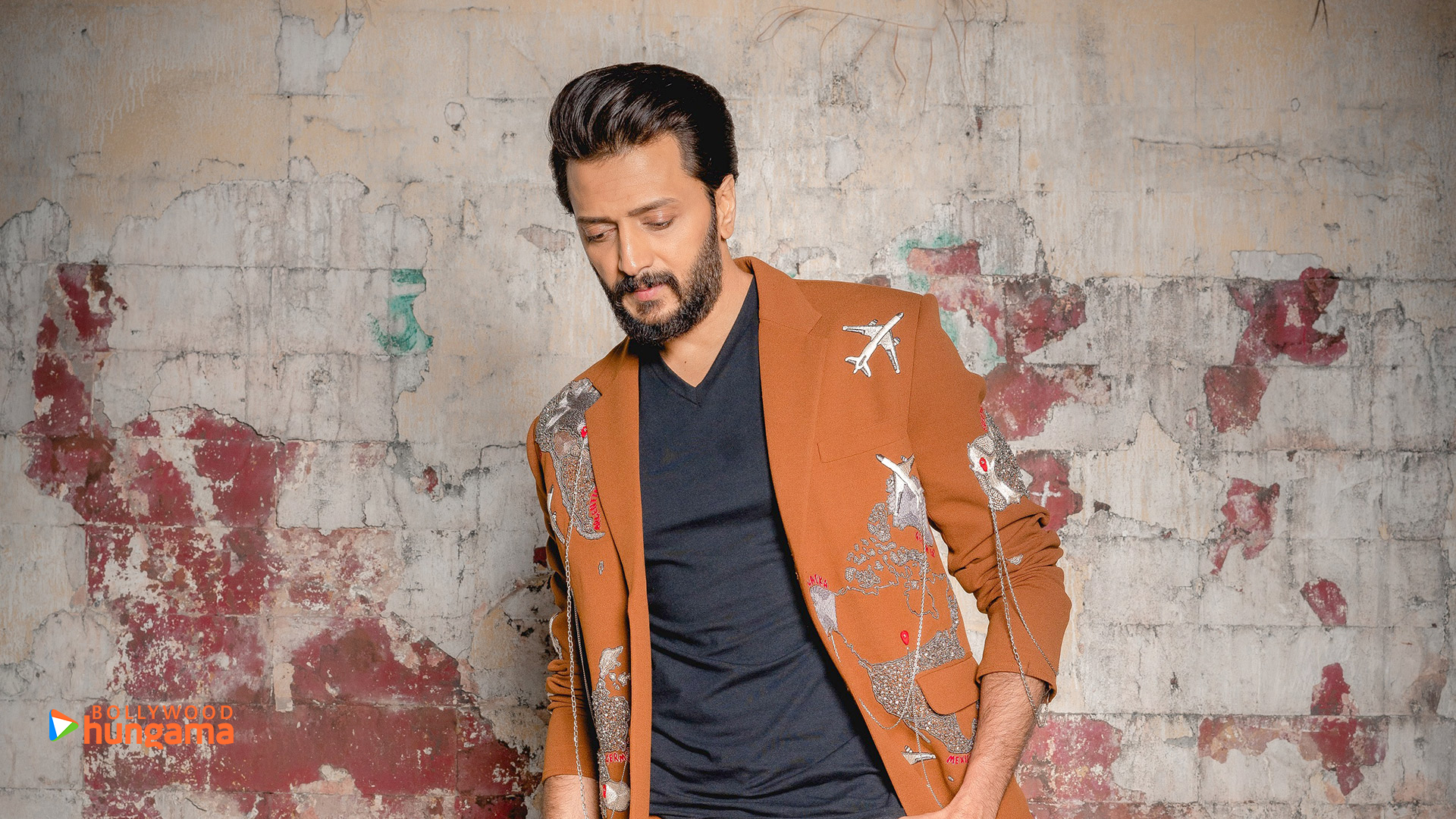 Riteish Deshmukh Wallpapers | riteish-deshmukh-2-19 - Bollywood Hungama