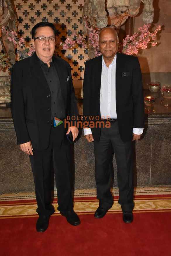 Photos: Sonakshi Sinha, Huma Qureshi, Sharvari Wagh and others snapped ...