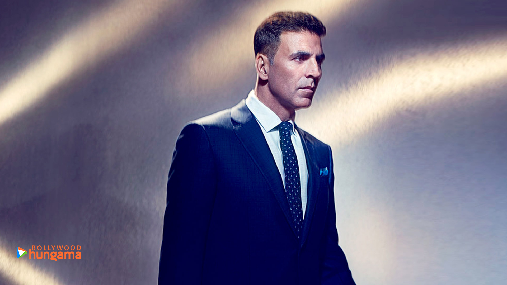 Akshay Kumar Wallpapers | akshay-kumar-5-4 - Bollywood Hungama