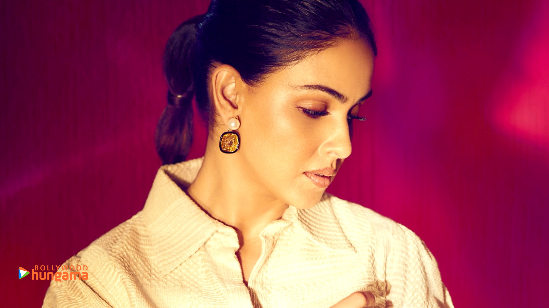 Genelia D’Souza Wallpapers | genelia-dsouza-2-57 - Bollywood Hungama