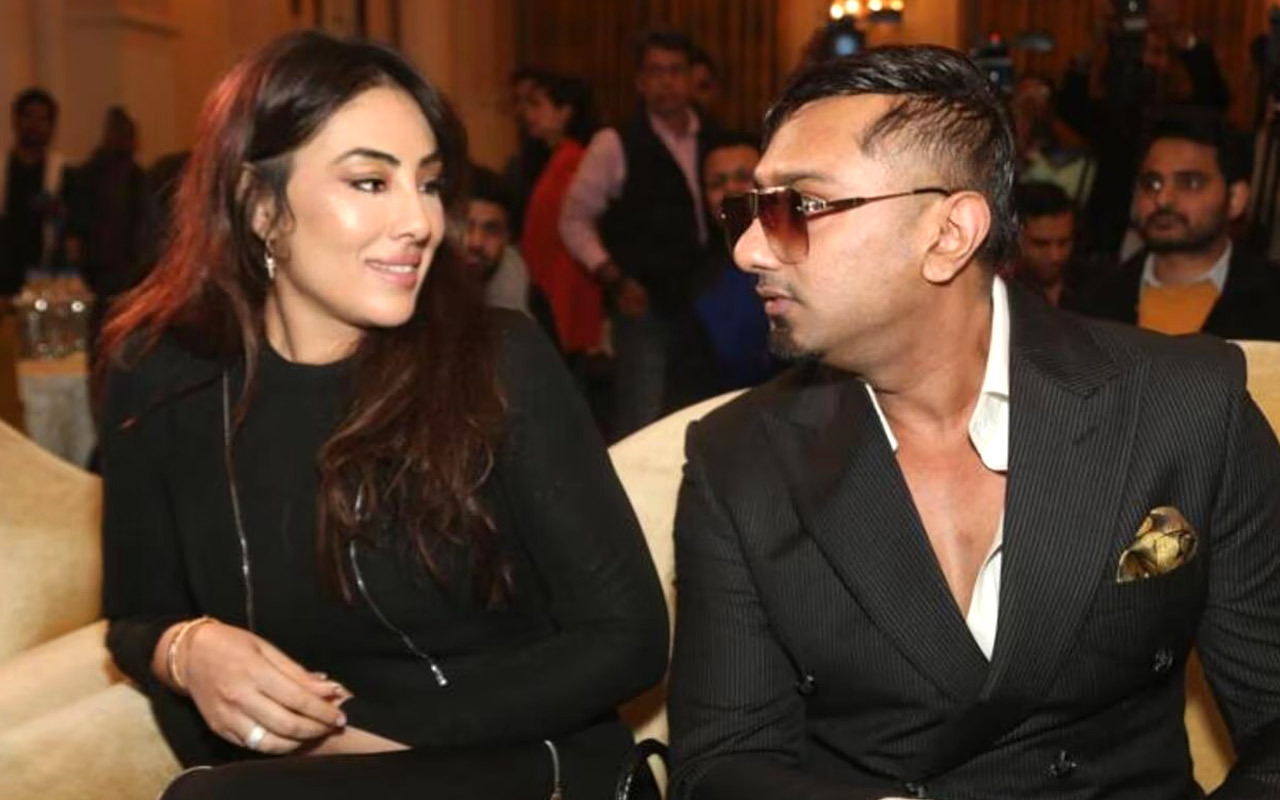 Yo Yo Honey Singh With His Family