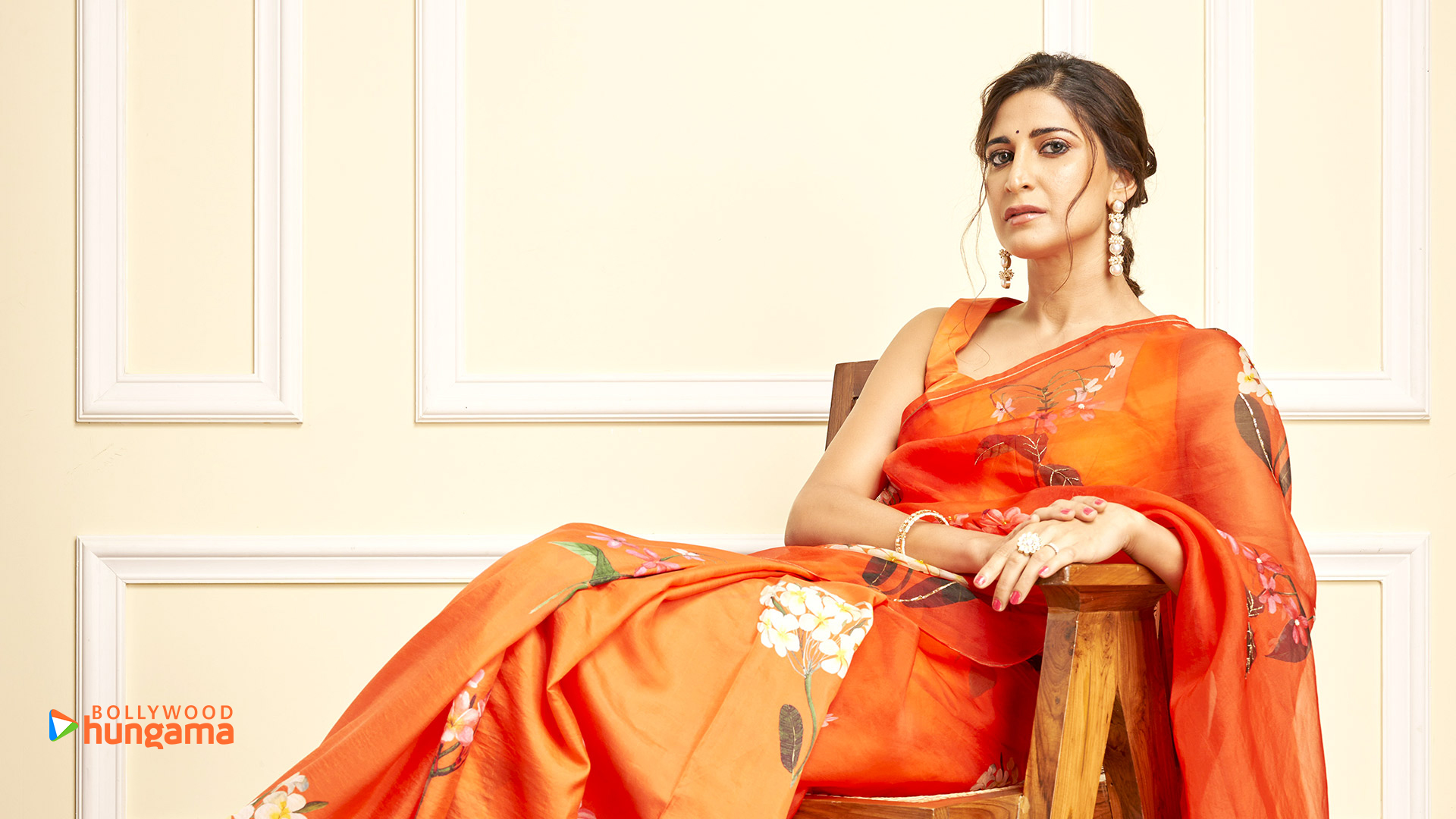 Aahana Kumra Wallpapers | aahana-kumra-7-5 - Bollywood Hungama