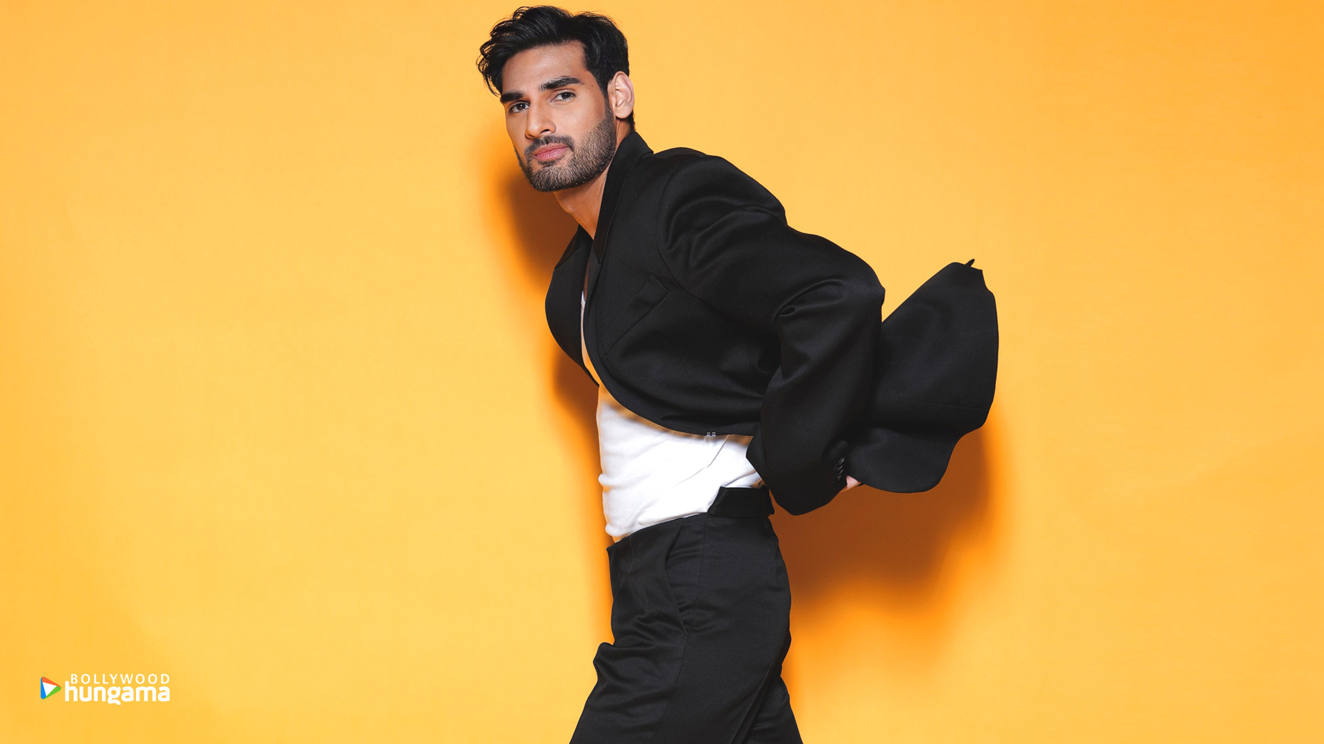 Ahan Shetty Wallpapers | ahan-shetty-1-7 - Bollywood Hungama