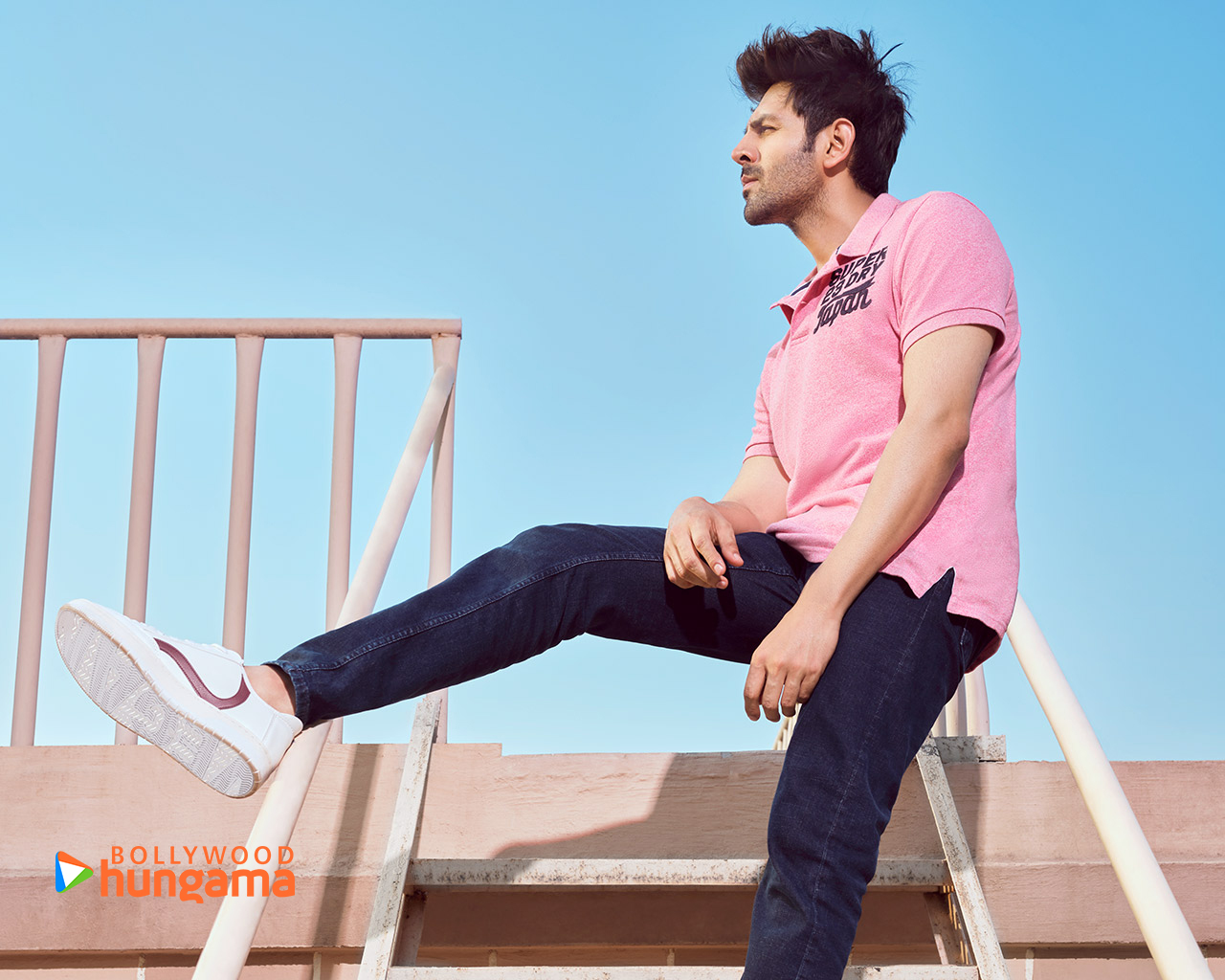 Kartik Aaryan Wallpapers | kartik-aaryan-11-5 - Bollywood Hungama