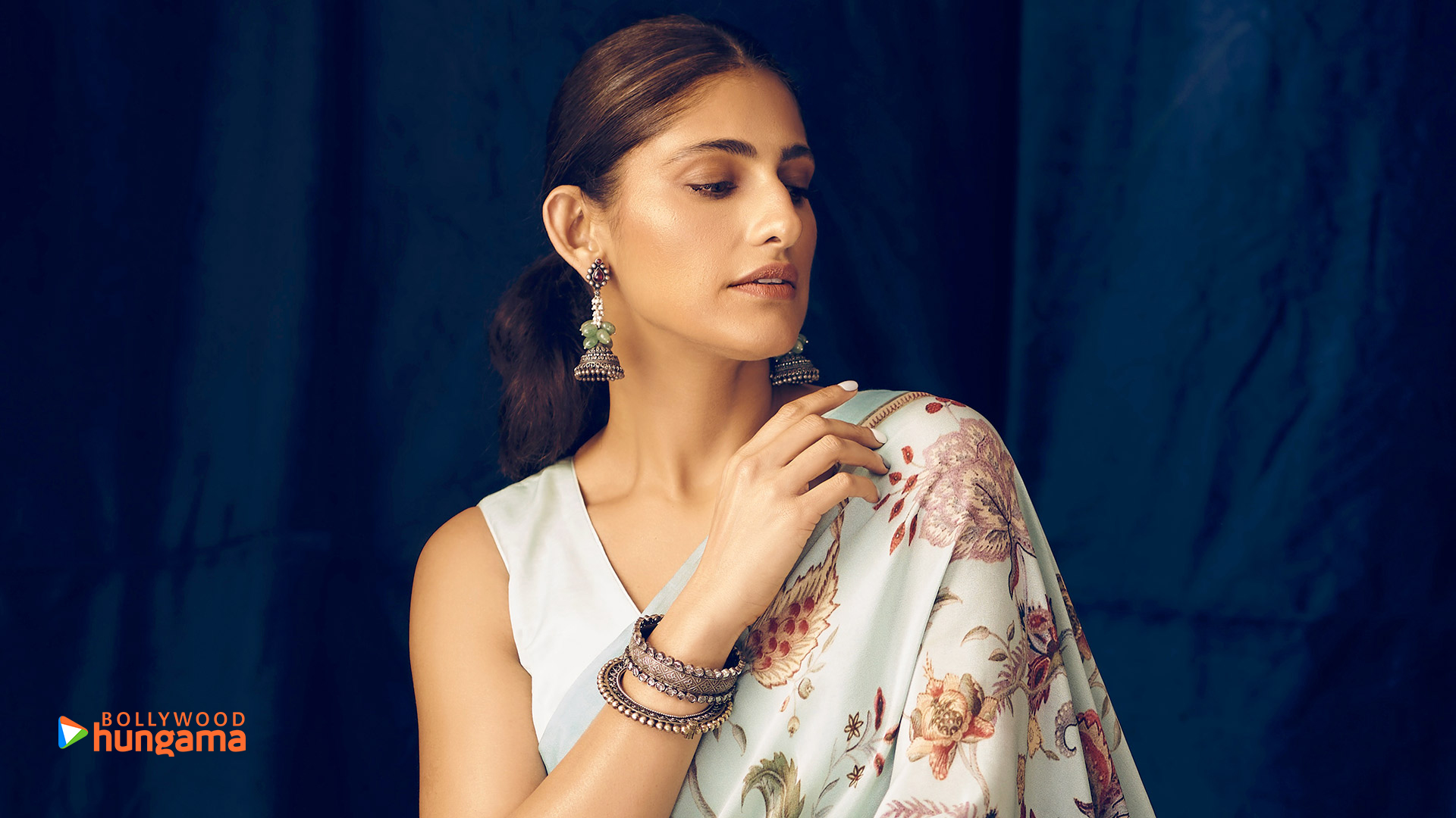 Kubbra Sait Wallpapers | kubbra-sait-3-7 - Bollywood Hungama