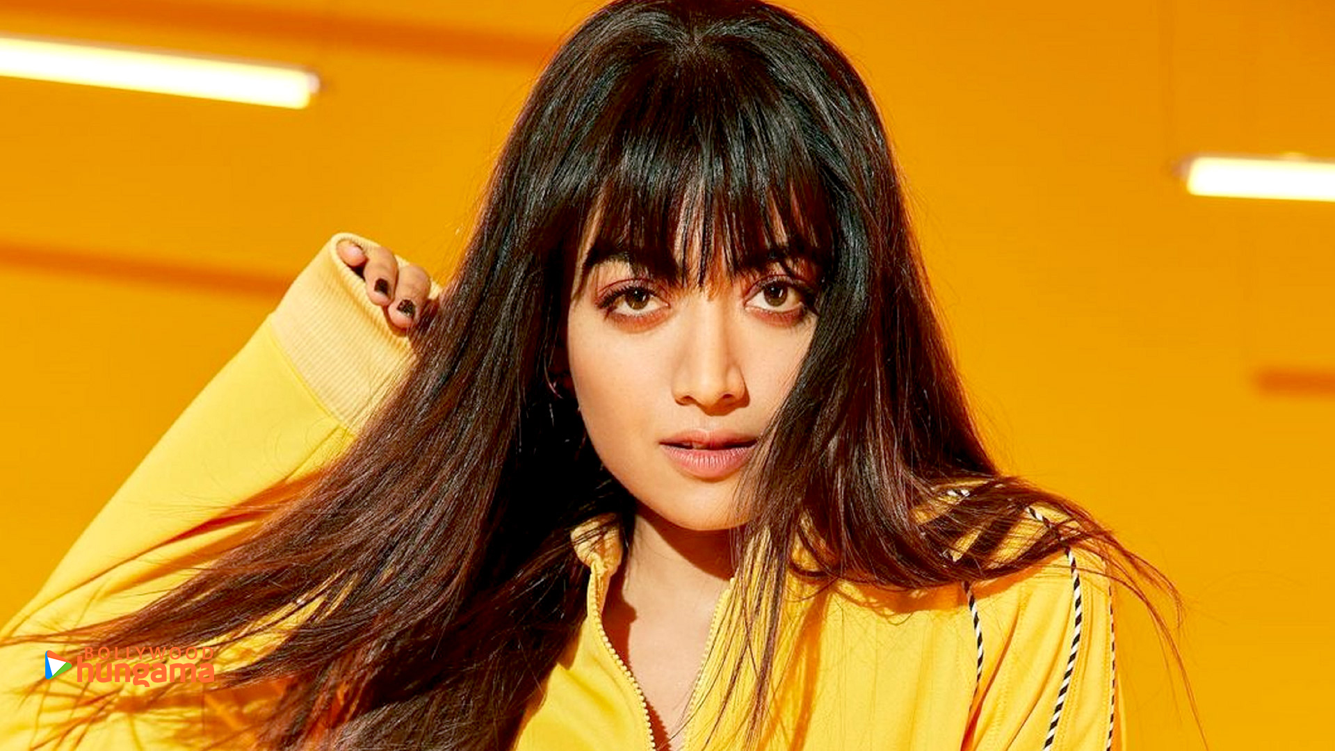 Wallpapers | - Bollywood Hungama