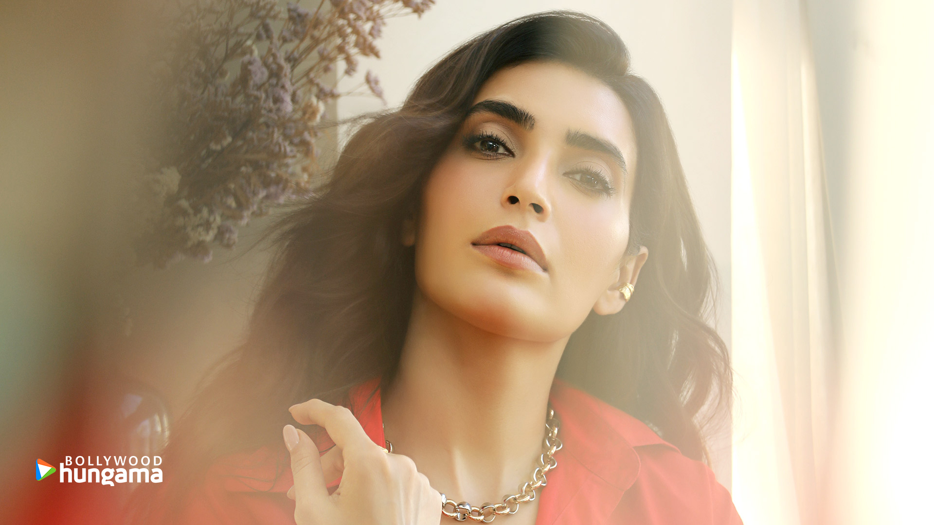 Karishma Tanna Wallpapers | karishma-tanna-2-15 - Bollywood Hungama