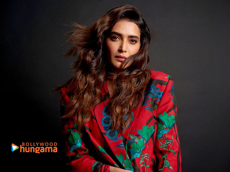 Karishma Tanna Wallpapers | karishma-tanna-1-15 - Bollywood Hungama
