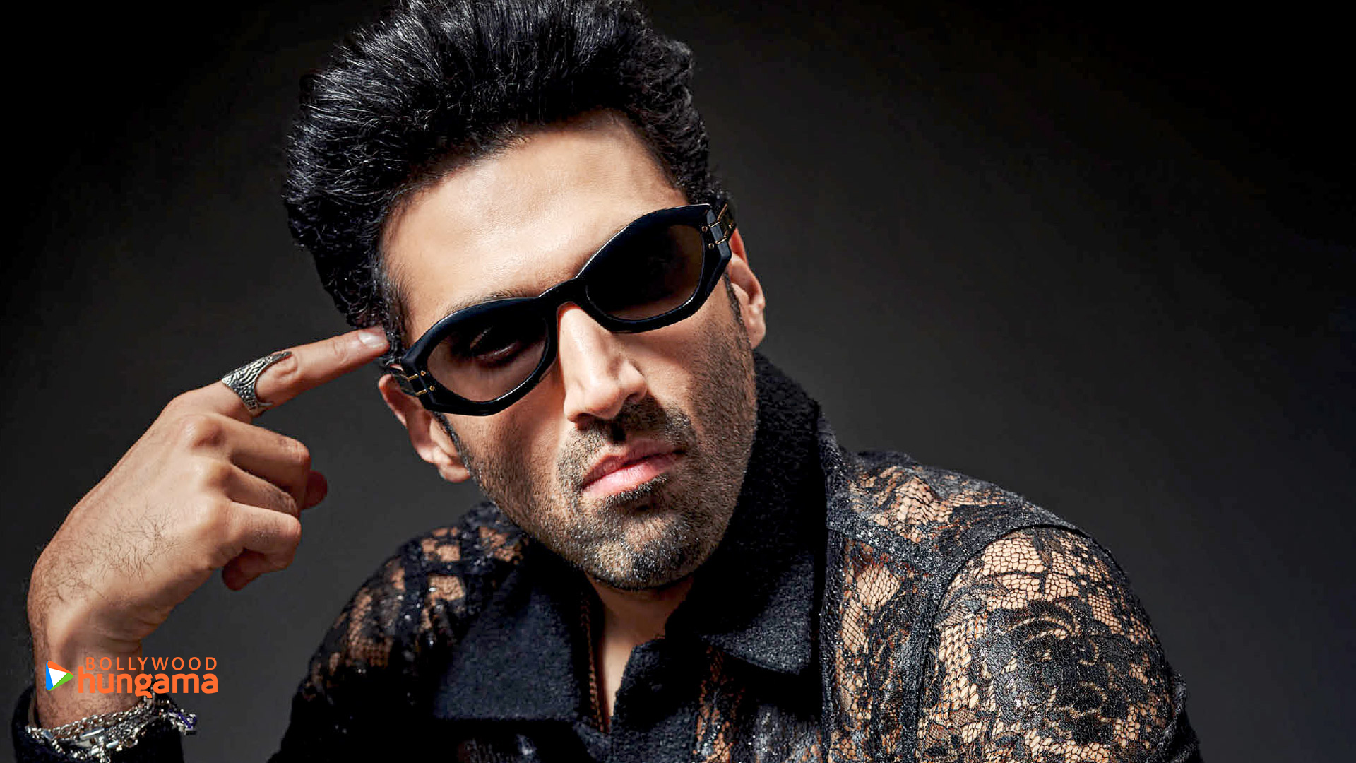 Aditya Roy Kapur Wallpapers | aditya-roy-kapur-2-5 - Bollywood Hungama