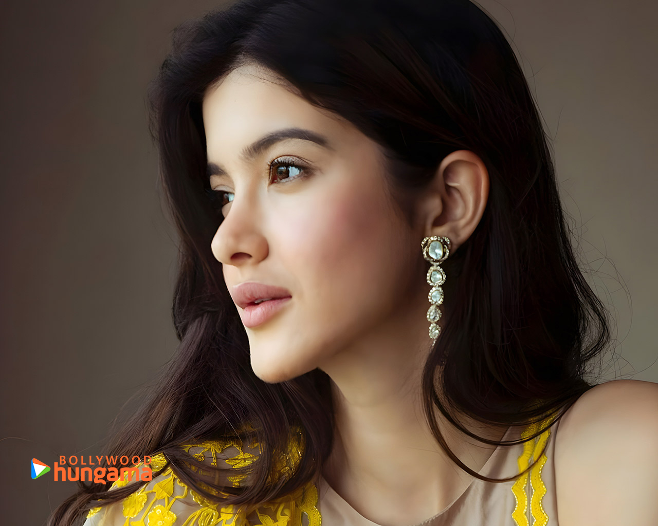 Shanaya Kapoor Wallpapers | shanaya-kapoor-3-73 - Bollywood Hungama