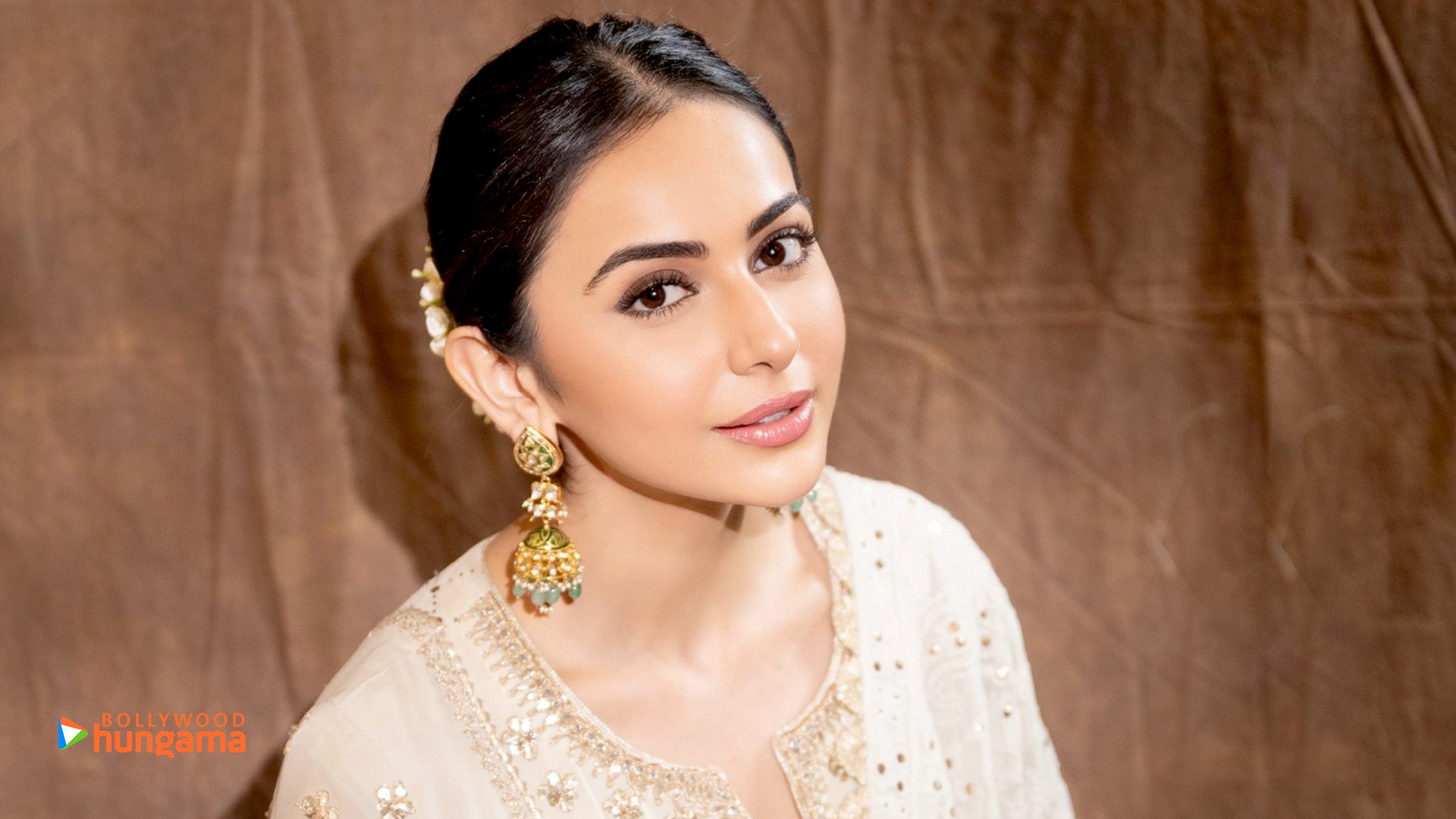 Rakul Preet Singh Wallpapers | rakul-preet-singh-1-315 - Bollywood Hungama
