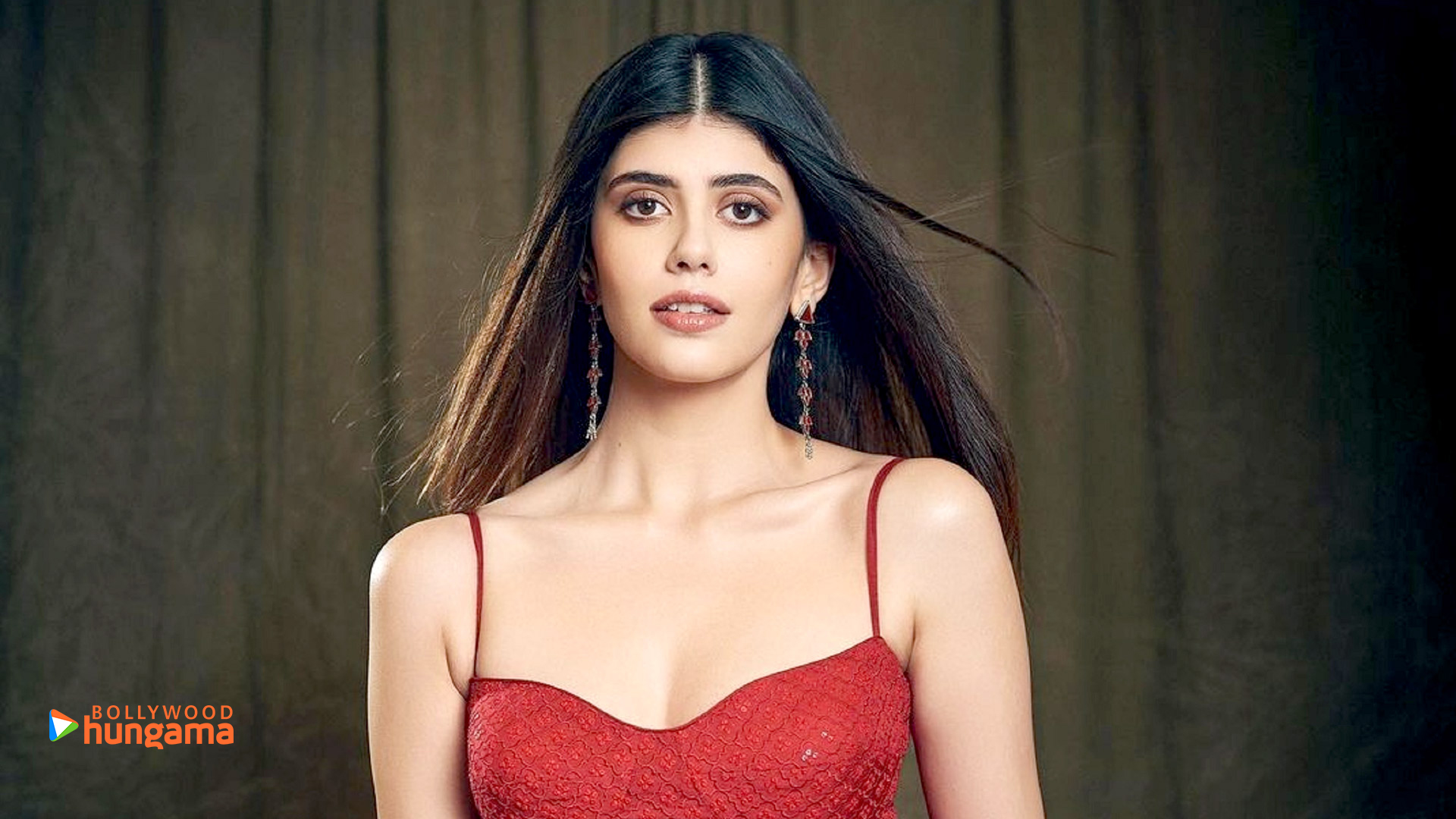 Sanjana Sanghi Wallpapers | sanjana-sanghi-1-160 - Bollywood Hungama